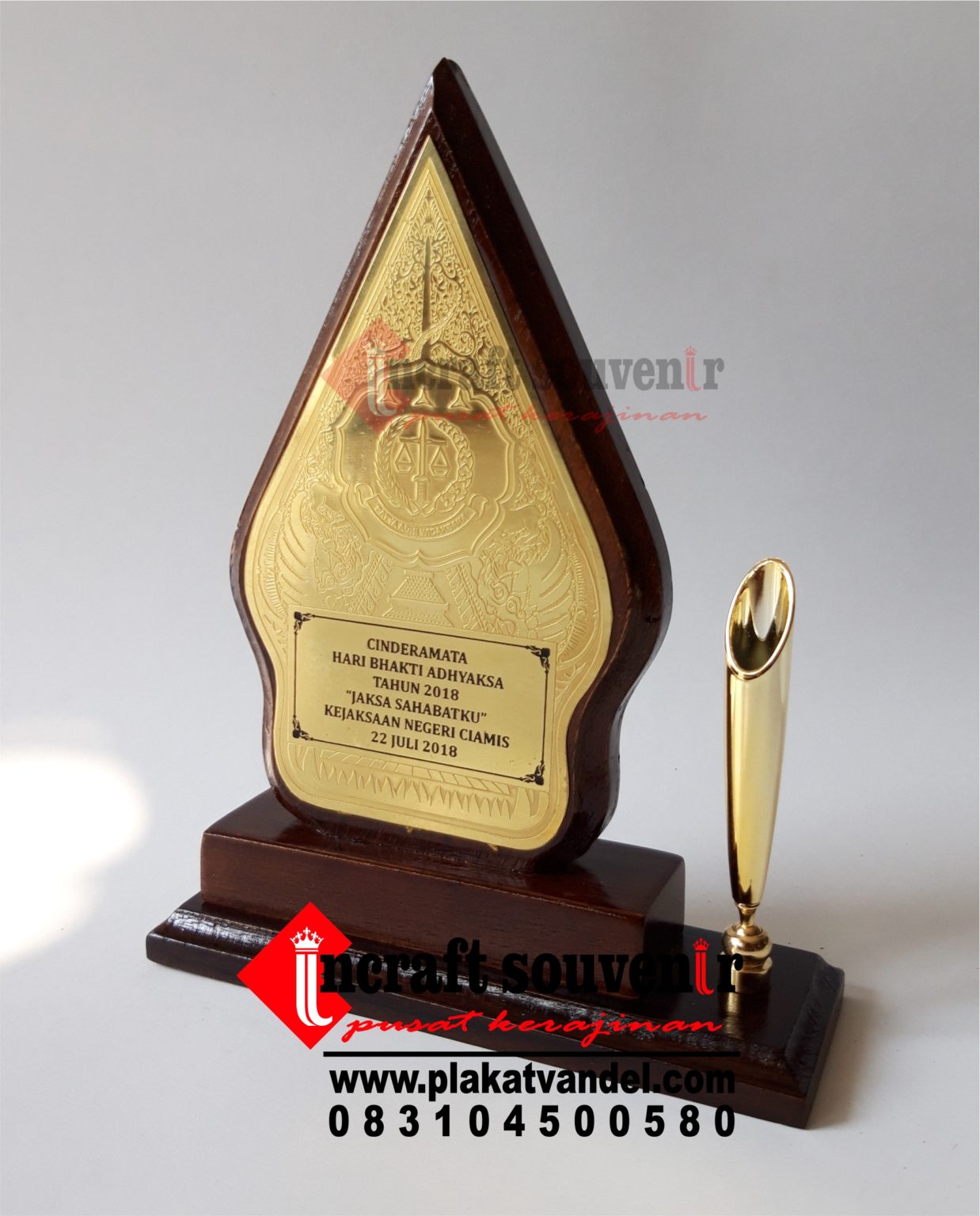 PLAKAT KAYU PK64 - Plakat Vandel