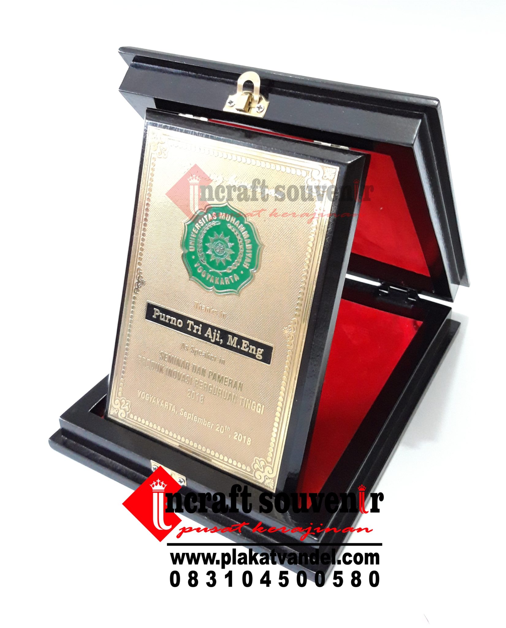 PLAKAT KAYU PK61 - Plakat Vandel